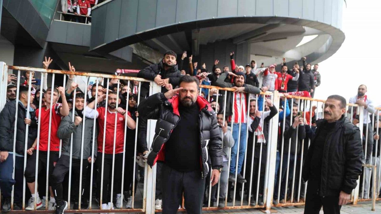 Bülent Uygun’dan asker selamı! - Hürsöz Gazetesi