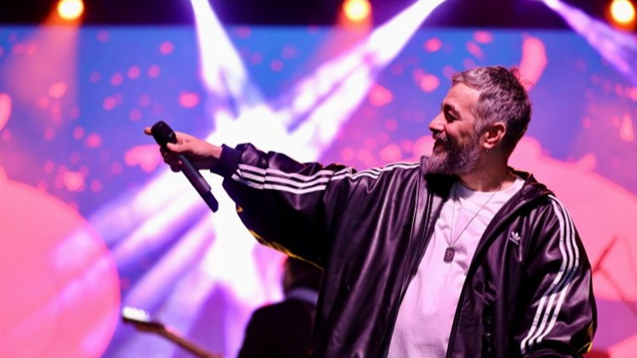 Resul Dindar bayramda İzmir’de - Hürsöz Gazetesi