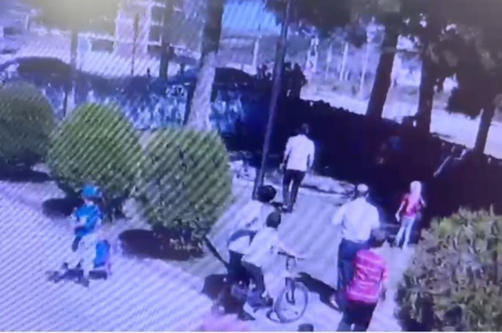 İmama saldığı görüntüleri kamerada - Hürsöz Gazetesi