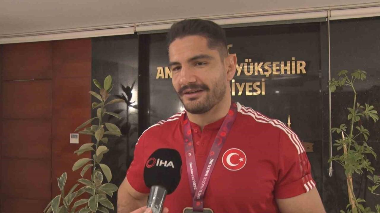 Taha Akgül: "Milletimizin dualarıyla, alnımızın akıyla olimpiyatlardan ...