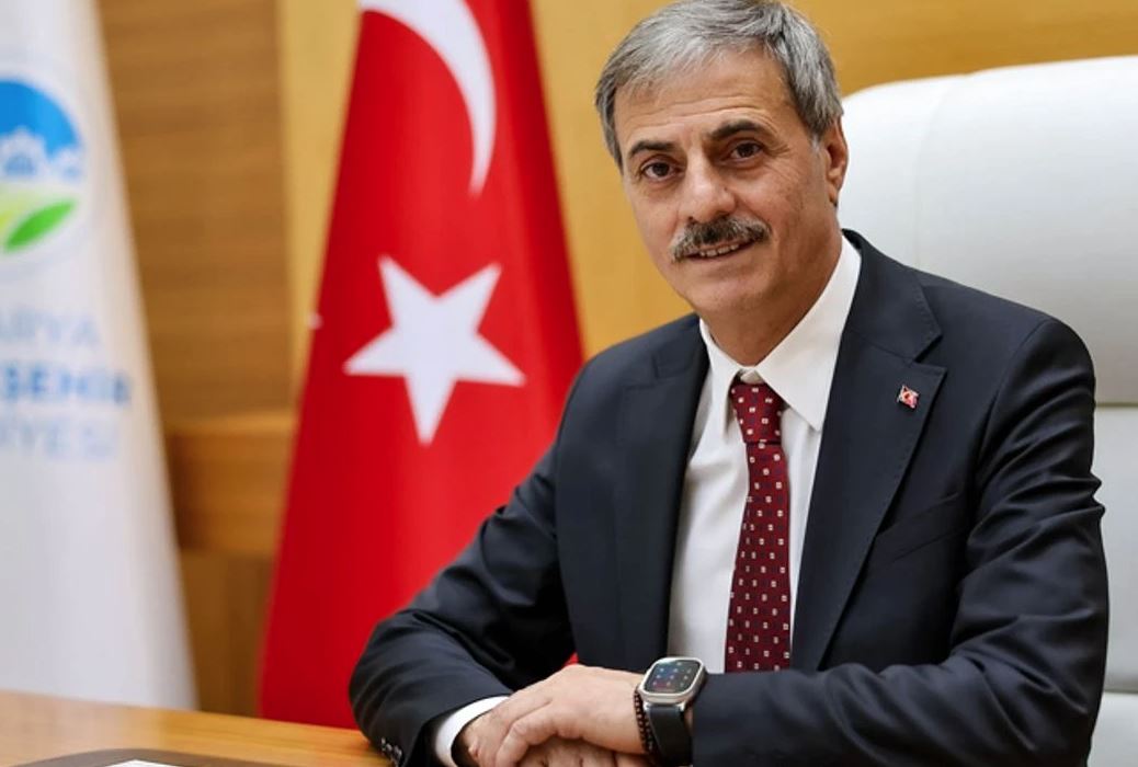 Sakarya Bungalov olayı nedir? Sakarya Büyükşehir Belediye Başkanı Yusuf ... Sakarya Bungalov olayı nedir? Sakarya Büyükşehir Belediye Başkanı Yusuf ...