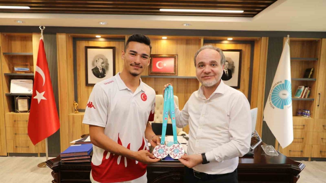 Spor Bilimleri Fakültesi öğrencisinden dünya ikinciliği - Hürsöz Gazetesi Spor Bilimleri Fakültesi öğrencisinden dünya ikinciliği - Hürsöz Gazetesi